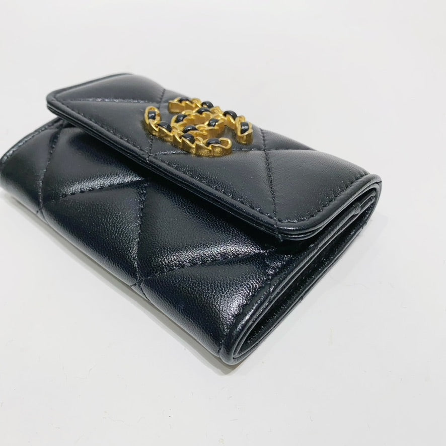 No.4378-Chanel 19 Flap Card Holder (Brand New / 全新貨品) – Gallery Luxe