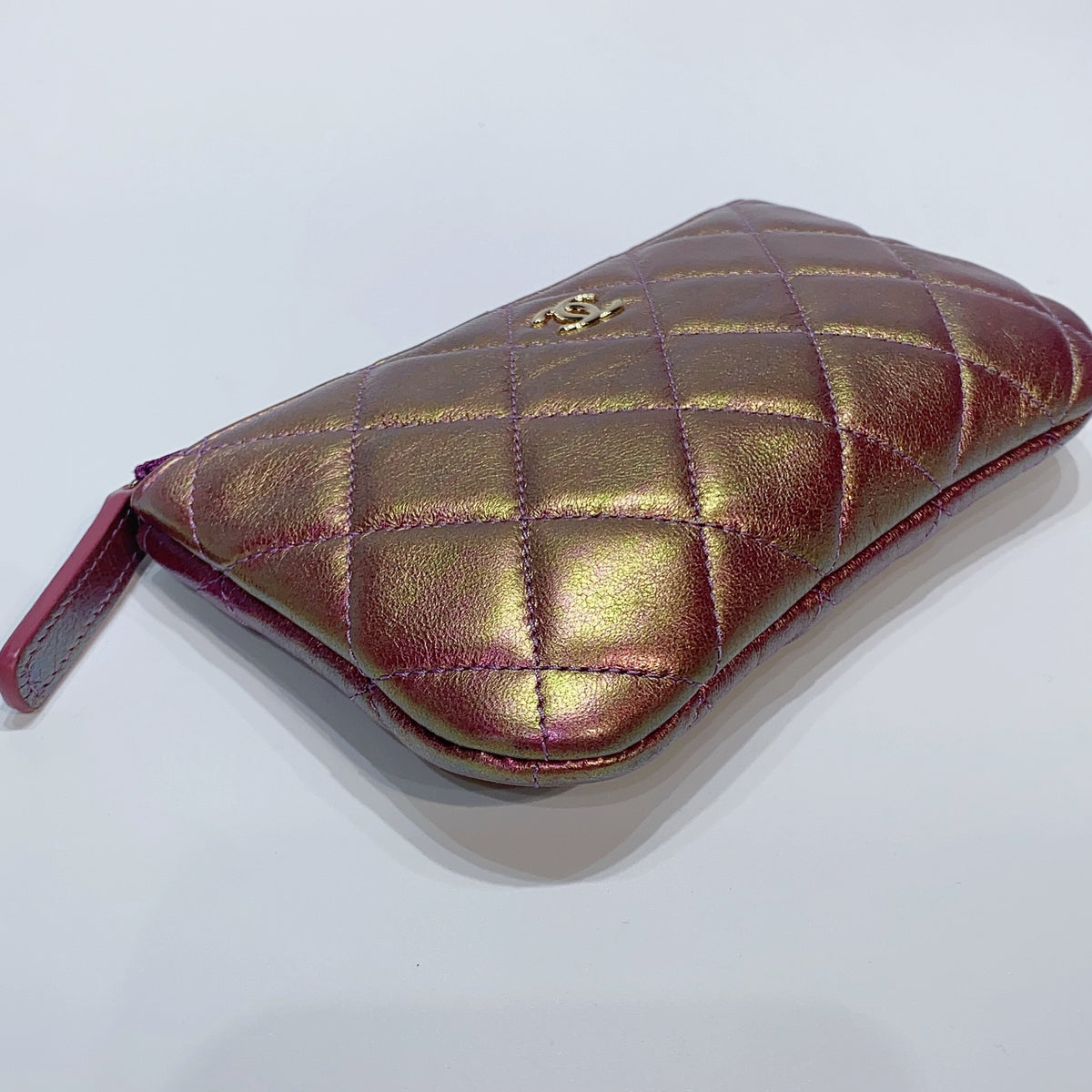 No.3825-Chanel Lambskin Mini O Case Pouch – Gallery Luxe