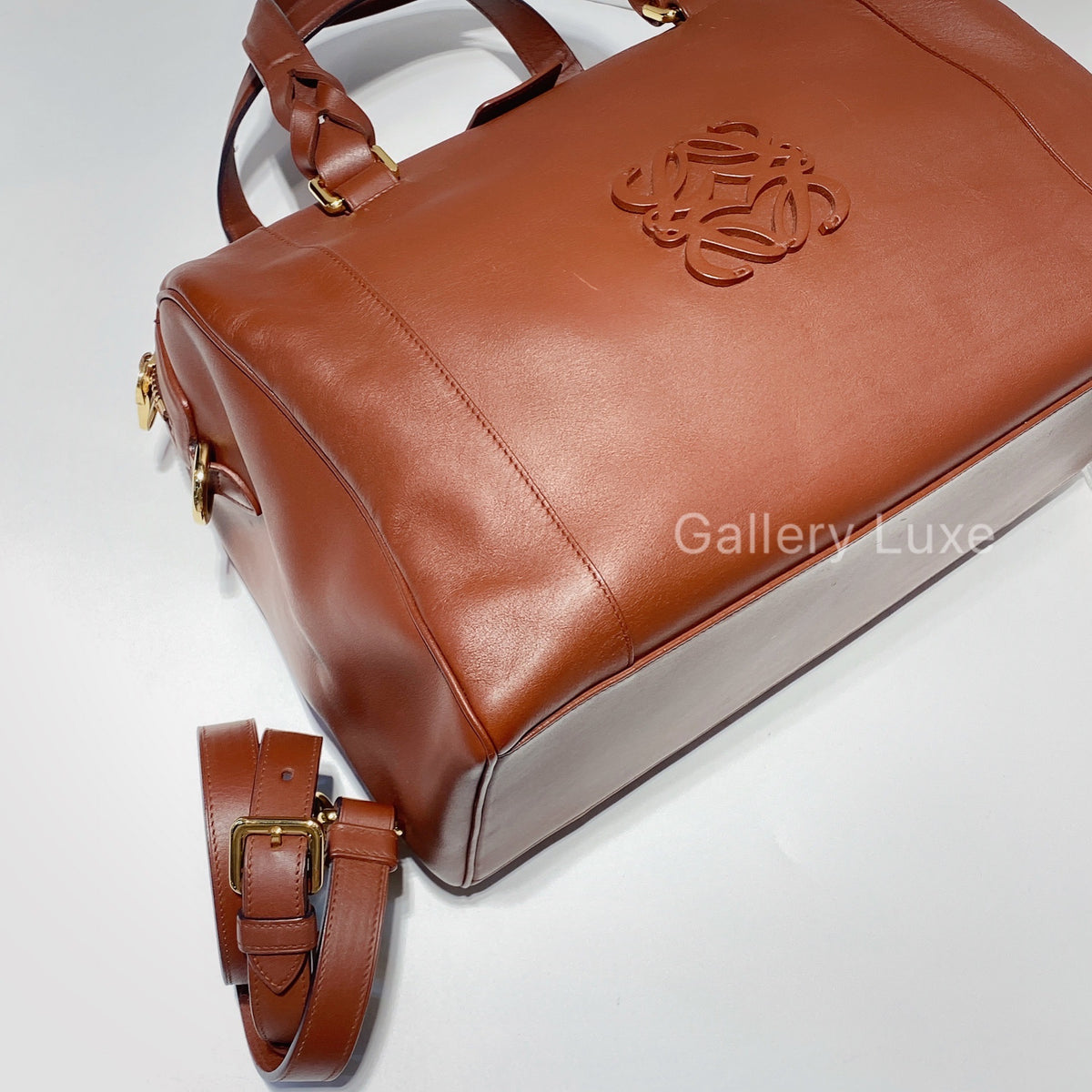 No.2621-Loewe Boston Bag – Gallery Luxe